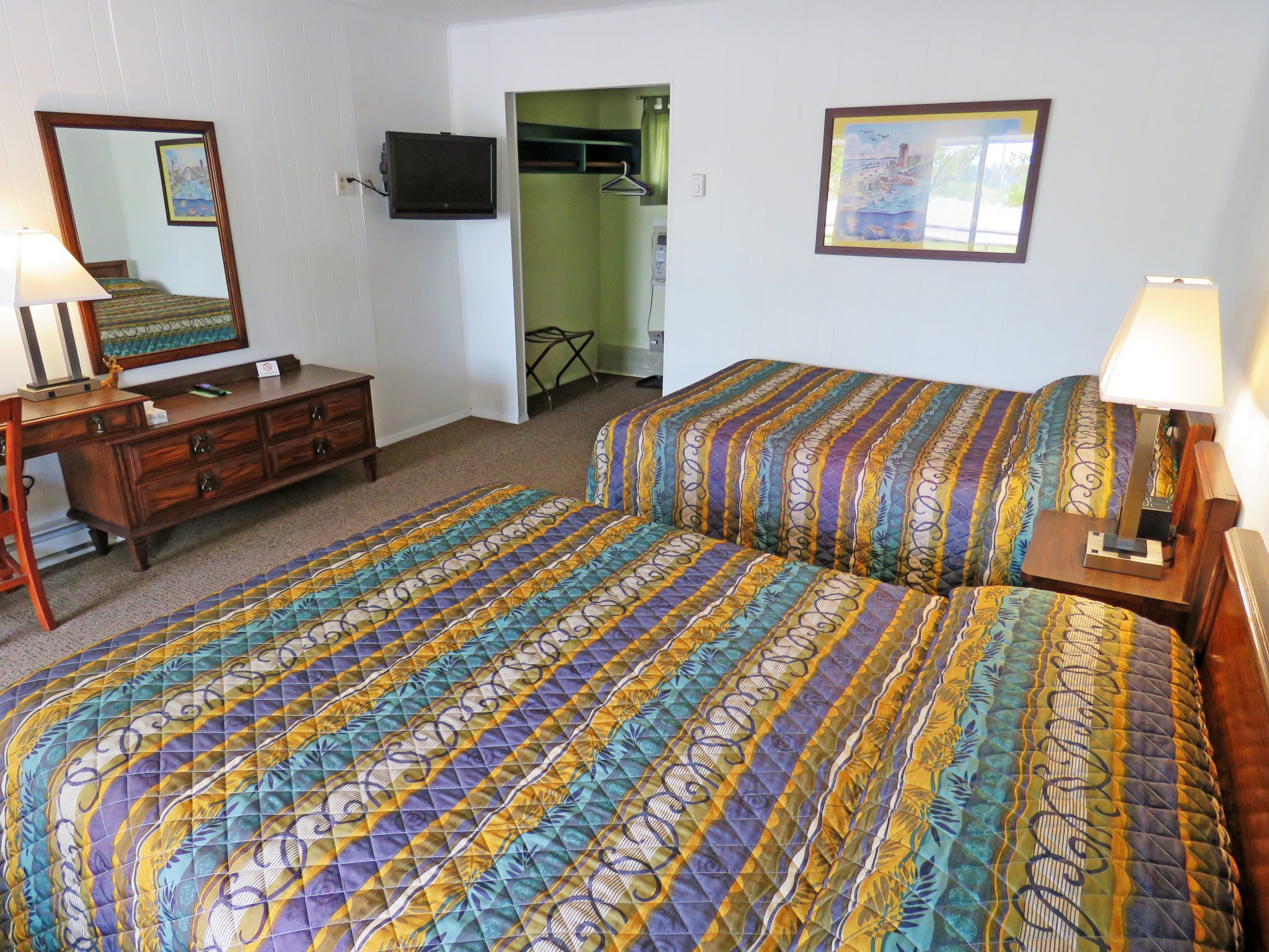 The View Motel - Spacious Rooms & Scenic Views