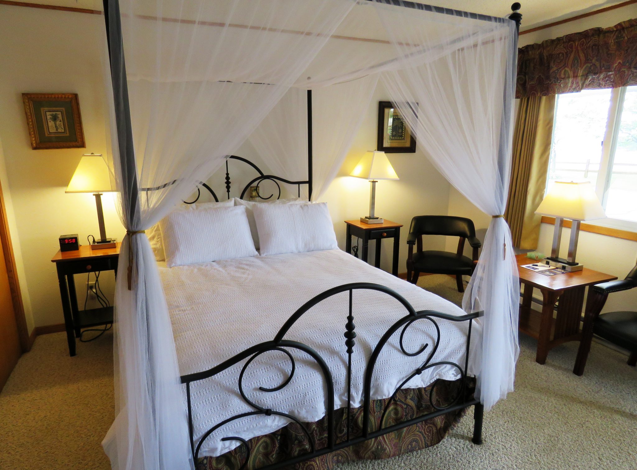 The View Motel - Spacious Rooms & Scenic Views